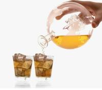 China 850ml Custom Wine Glasses Rotary Borosilicate Glass Wine Decanter for sale