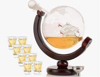 China 850ml Custom Wine Glasses Rotary Borosilicate Glass Wine Decanter for sale
