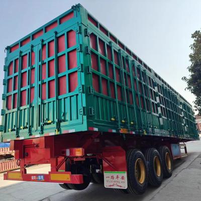 China 3 Axles Flatbed Semi Trailer for Used Cattle Trucks in Animal Fence Transportation for sale