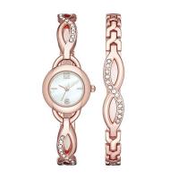 China 14mm Alloy Quartz Watch Luxury OEM Silver Crystal Watch Bracelet For Ladies for sale