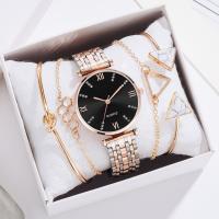 China OEM 31MM Ladies Watch Gift Set 3BAR Jewelry Diamond Dial Watch Set Japan Movt for sale