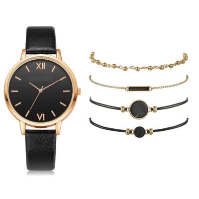 China 3ATM Ladies Watch Gift Set 34mm Black Women Leather Strap Watch for sale