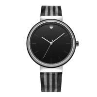 China Silvery 40mm Fashionable Men'S Quartz Watch Round Smooth Surface for sale