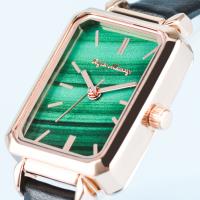 China Fashion Leather Strap Alloy Quartz Watch For Women Small Green Square for sale
