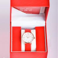 China 11cm Red Wrist Watch Accessories Box Pillow Leather Watch Case for sale