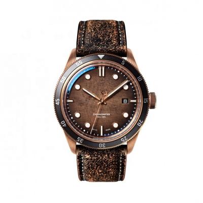 China Date Function 1.5 Inch Mens Watches Leather Band Brown Quartz Watch Luminous for sale