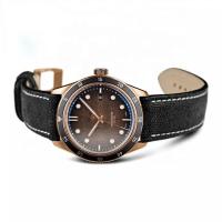 China Date Function 1.5 Inch Mens Watches Leather Band Brown Quartz Watch Luminous for sale