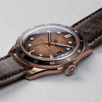 China Bronze Analogue Wrist Watch OEM Luminous 42mm Ladies Analog Wrist Watch for sale