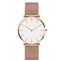 China Fitness 36mm Ladies Watch Gift Set 5Bar Fashion Casual Ladies Watch for sale