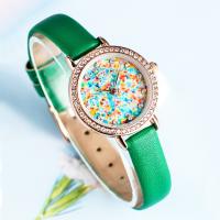 China Green 3ATM Ladies Wrist Watch Leather Strap for sale
