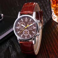 China 9mm Leather Strap Wrist Watch 3 Bar Water Resistant Chronograph for sale