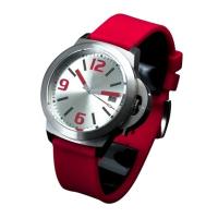 China Date Function 5ATM Silicone Quartz Watch 45mm 5 Bar Water Resistant Quartz for sale