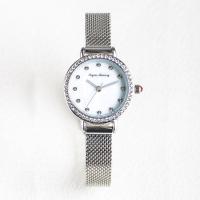 China Round Japan Movt Gold Watch 32mm Mesh Belt Waterproof Quartz for sale