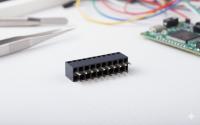 China Female Header Connector 2-40 Contacts 250V Through Hole Mount for sale