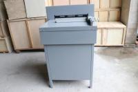 China Auto Paper Pressing 450V Electric Paper Cutter A3 Trimmer with 40mm Cutting Thickness for sale