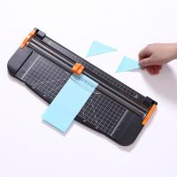 China Lightweight A4 Mini Paper Trimmer Plastic Manual Paper Cutter for Home Office School for sale