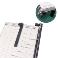 China Office Guillotine 3.1kg Manual A3 Paper Cutter Made Of Steel For Easy Handling for sale