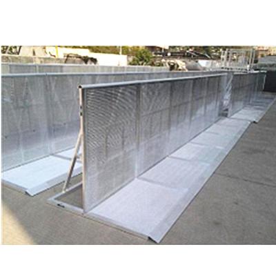 China 2m Concert Crowd Control Barriers Road Safety Barricade for sale