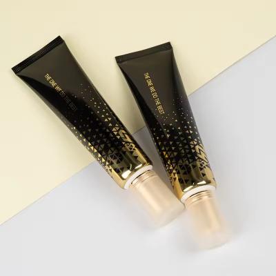 China Custom 50ML Oval Nozzle Sun Cream Tube with Screen Printing for Cosmetic Packaging for sale