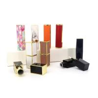 China Lipgloss Cosmetic Tube Packaging Plastic Easy-use Various Size Packaging Lip Gloss Tube for sale