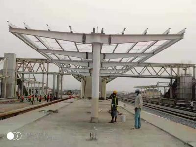 China C / U Stud And Track Light Steel Prefab House with Fiber Cement Board Cladding and 250-500kgs/sqm Floor Load Capacity for sale