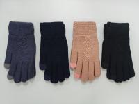 China Custom Logo Winter Knit Gloves - Touchscreen Compatible Thermal Gloves with -10°C Rating and Anti-Slip Grip for sale