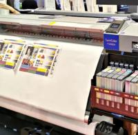China Vibrant Water Based Sublimation Ink PH 7-9 200C Heat Resistant for sale