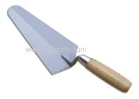China Carbon steel blade bricklaying trowel with wooden handle for sale
