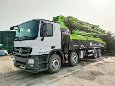 China 2014 Zoomlion 52m Concrete Pump Truck Mounted on Actros 4141 with 200 m³/h Capacity and 52m Reach Height for sale