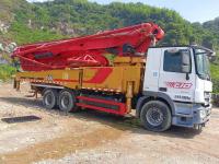 China 2019 Shacman Used Concrete Pump Truck 52m Boom Reach 120-180 m³/h Capacity with ACTROS Chassis for sale