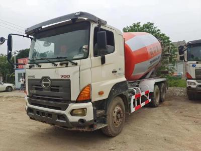 China Refurbished Zoomlion HINO 700 Concrete Mixer Truck 12m³ Capacity 350HP Engine for Construction Projects for sale