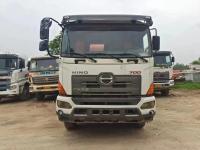China Zoomlion Refurbished Concrete Mixer Truck 12m³ Capacity with 350HP HINO P11C-VK Engine for sale