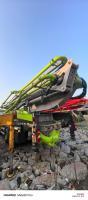 China 2021 Zoomlion 56m Concrete Pump Truck Mercedes-Benz Chassis 180 m³/h 11 MPa for sale