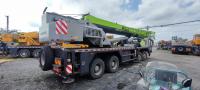 China Used Zoomlion ZTC350E552 Truck Crane | 35 Ton Lifting Capacity | 44M Main Boom for sale