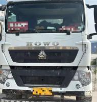 China HOWO 8x4 Used Concrete Pump Truck 37m 4-Section Z Boom 120m3/h 2018 Low Hours for sale