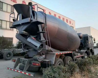 China HOWO 8x4 Refurbished Concrete Mixer Trucks 16m3 With WD615.47 371HP Engine for sale