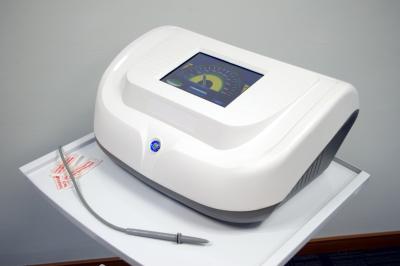 China Fan Cooling System Vascular Removal Equipment Laser Treatment For Varicose Veins for sale