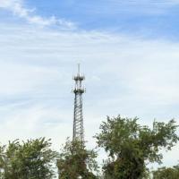 China Custom Hot Dip Galvanized Lattice Angle Steel Telecom Tower, 10-80m, Q355 Steel, for 4G/5G Communication for sale