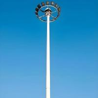 China Floodlight Tower Hot Dip Galvanized Steel High Mast Lighting Tower with Internal Climbing Ladder and Maintenance Platform for sale