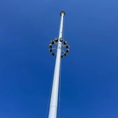 China Floodlight Tower Configurable with Four to Sixteen High Power LED or Metal Halide Floodlights for Wide Area Illumination for sale
