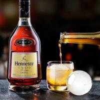 China BPA Free Sphere Ice Cube Tray Mould Odorless For Making Cocktail for sale