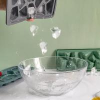 China Rock Shape Ice Cube Tray Silicone Non Stick Tasteless Eco Friendly for sale