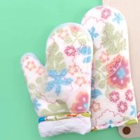 China Portable Kitchen Baking Tool Non Stick , Heat Resistant Microwave Oven Gloves for sale