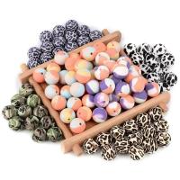 China Tasteless Focal Silicone Beads Durable , Lightweight Chewable Dummy Clip for sale