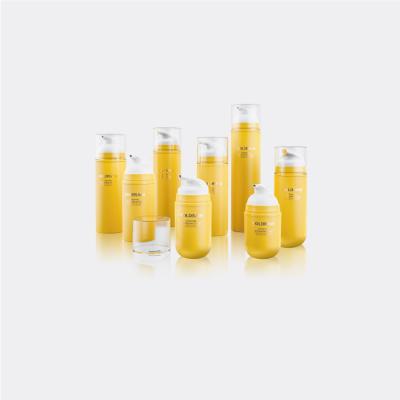China Big Capacity Range 360 Degree Dispensing PP/PP PCR Airless Pump Bottles for Makeup and Cosmetics for sale