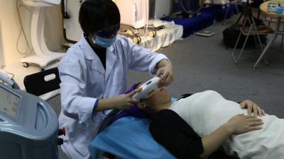China SHR IPL Hair Removal Machine , Skin Rejuvenation Equipment 1064nm/532nm for sale