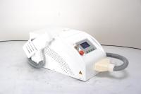 China Professional Pigmentation Removal Machine , Q Switched Nd Yag Laser For Tattoo Removal for sale