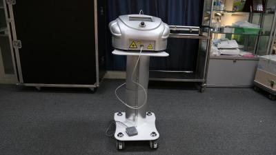 China Professional 980nm Diode Laser Machine For Spider Veins / Varicose Veins Removal for sale