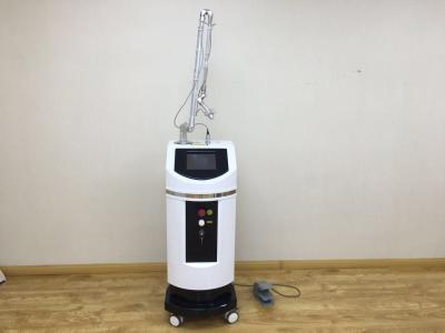 China Fractional Co2 Laser Skin Resurfacing For Remove Surgical Scars Actinic Keratosis for sale