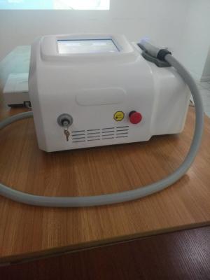 China Fiber Coupled Diode Laser Hair Removal Professional Machines With 810nm Wavelength for sale